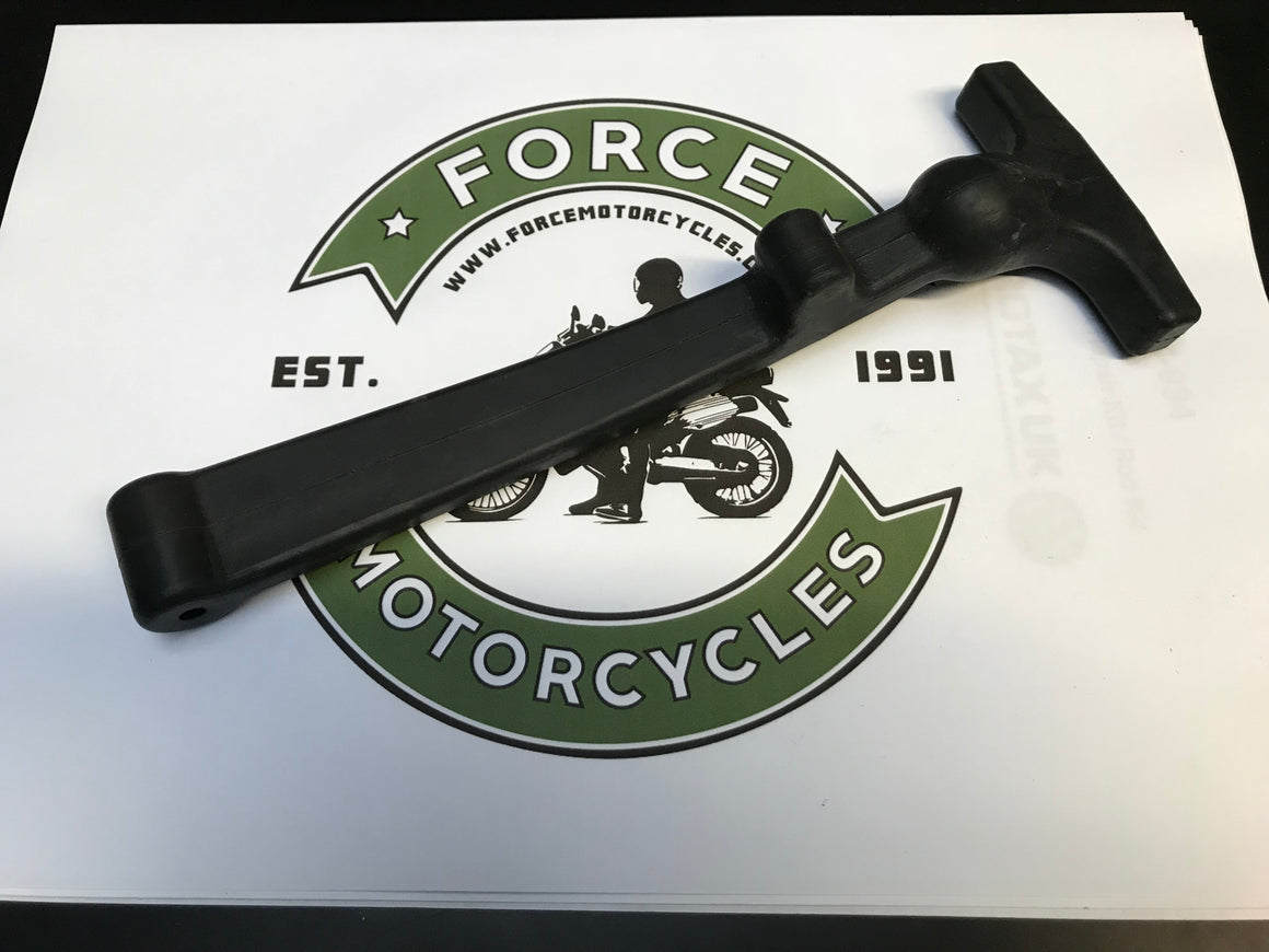 Pannier T-Latch Rubber (84762988) | Force Motorcycles